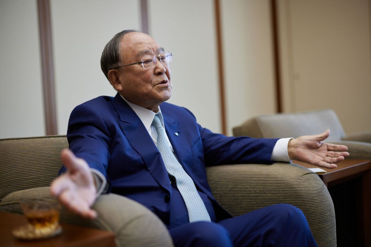 Canon NIL微影设备成本优势 挑战ASML EUV版图