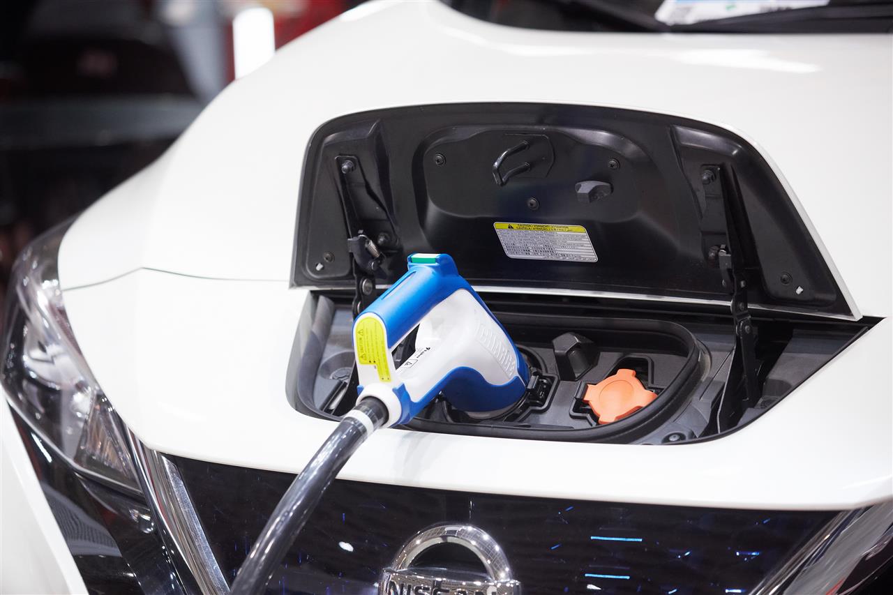 PTT and GPSC establish Nuovo Plus to support EV production