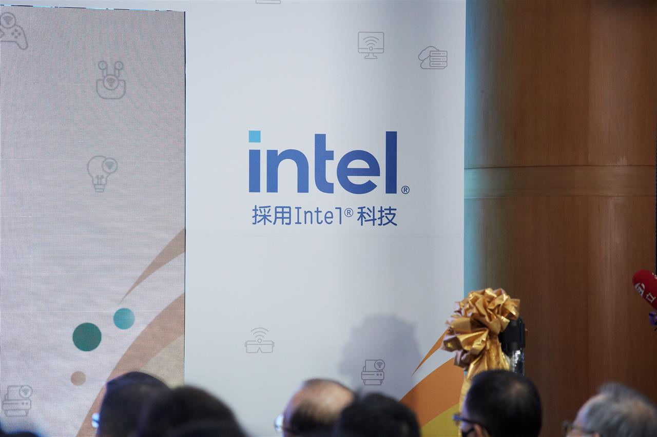 Intel's IDM 2.0 vision juggles chip cost and performance