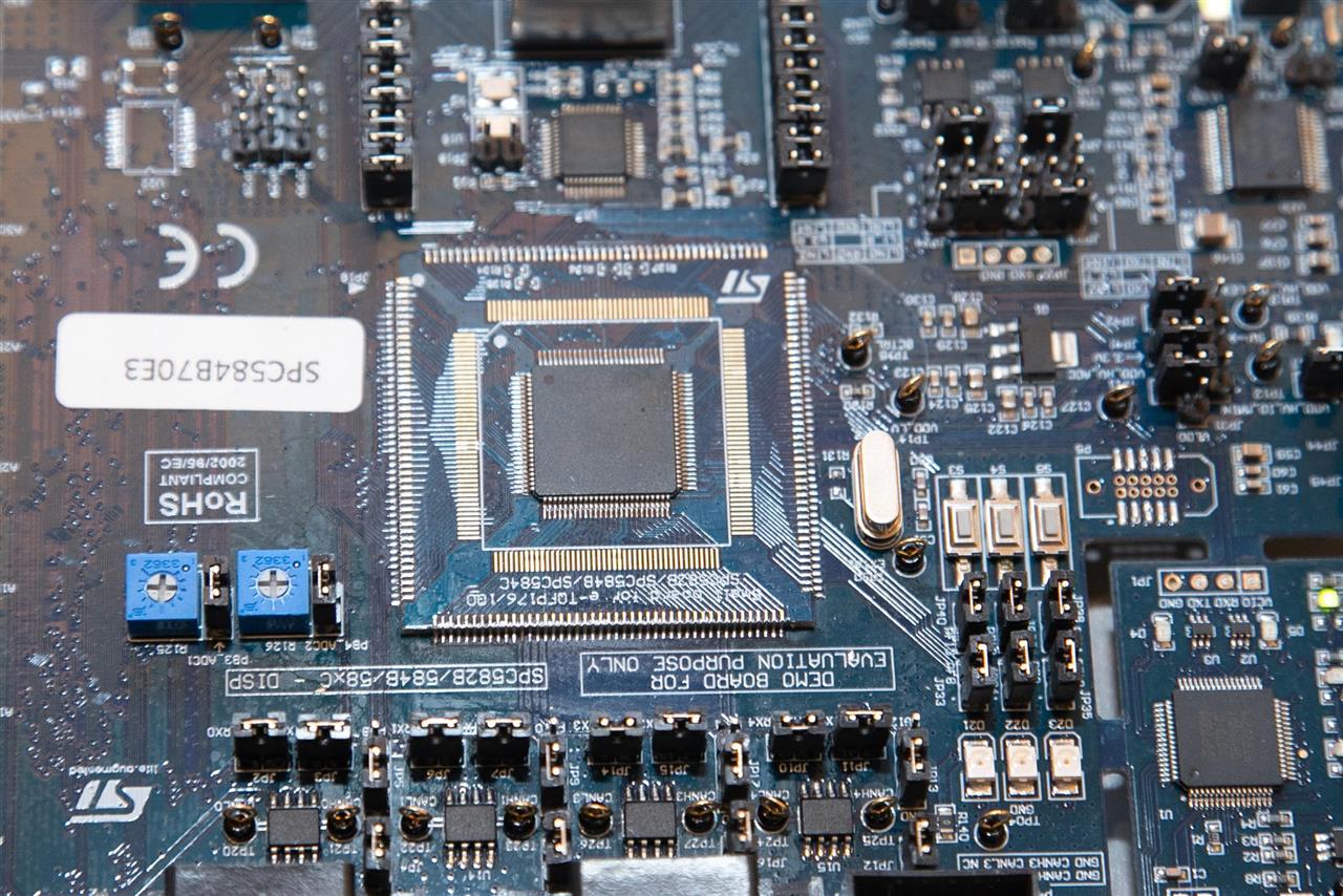 Novatek remains upbeat about OLED DDI demand