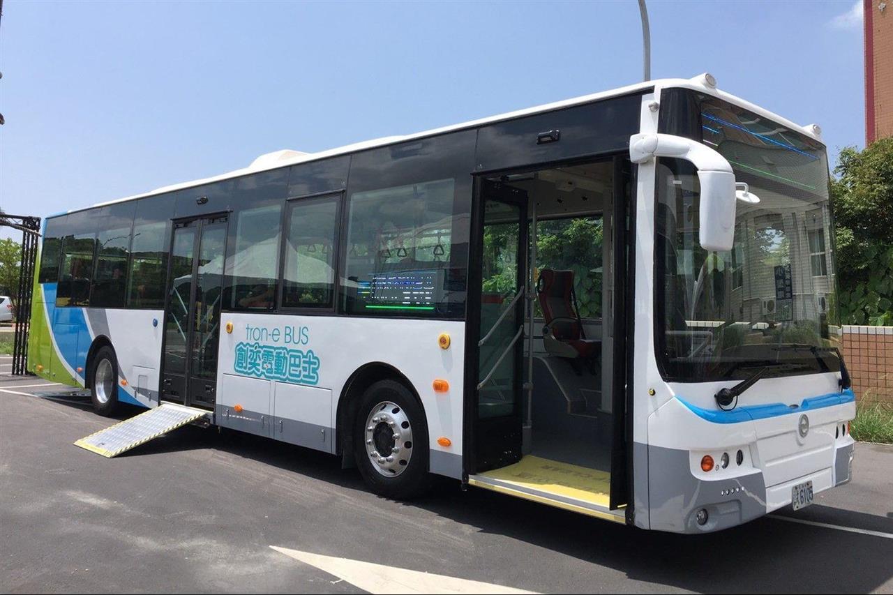 ITRI, Tron-e co-develop lane-keeping assistance system for electric buses