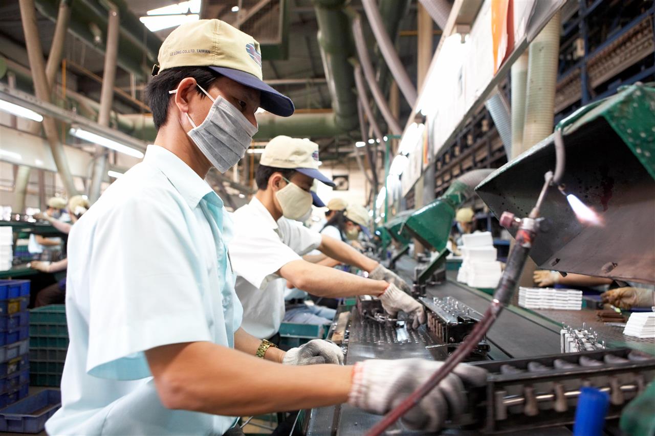 Notebook vendors stepping up diversification of manufacturing bases