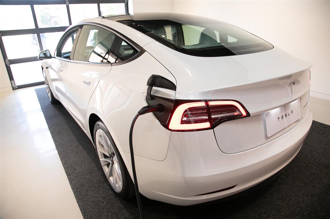 Laster Tech lands orders for LED tailight modules used in Tesla Models ...