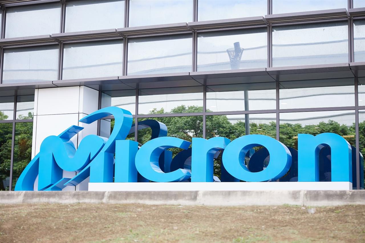 Micron cutting further DRAM and NAND wafer starts