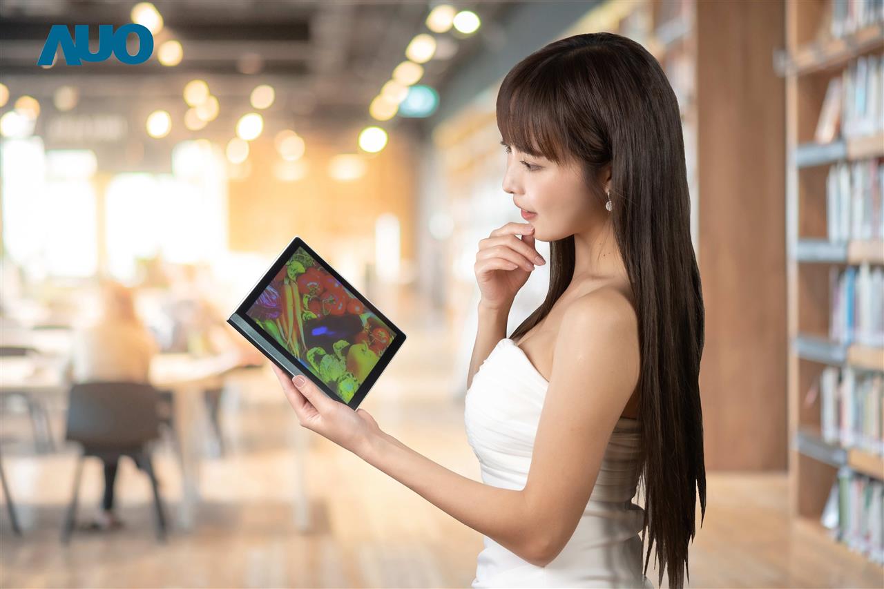 Iris Optronics teams up with GeneTouch to launch ChLC-based color e-paper devices