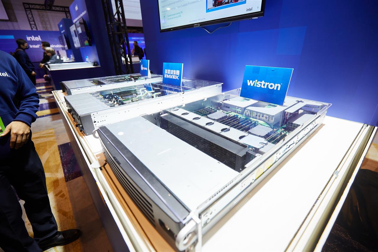 Wistron, Inventec grow revenue from server sector