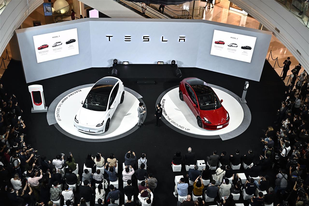 Tesla places 4nm chip orders with TSMC