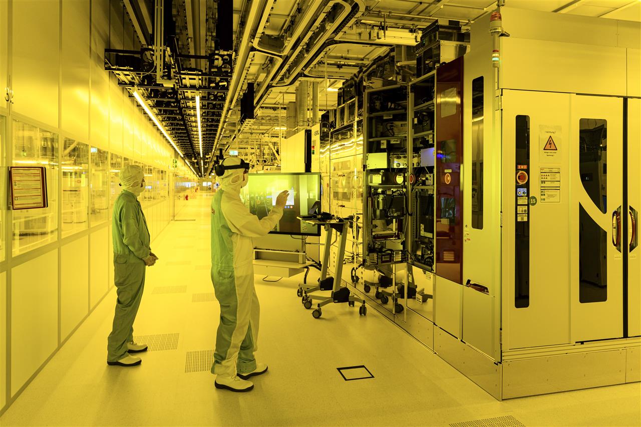 Foundries manage to resist despite client calls for price reduction