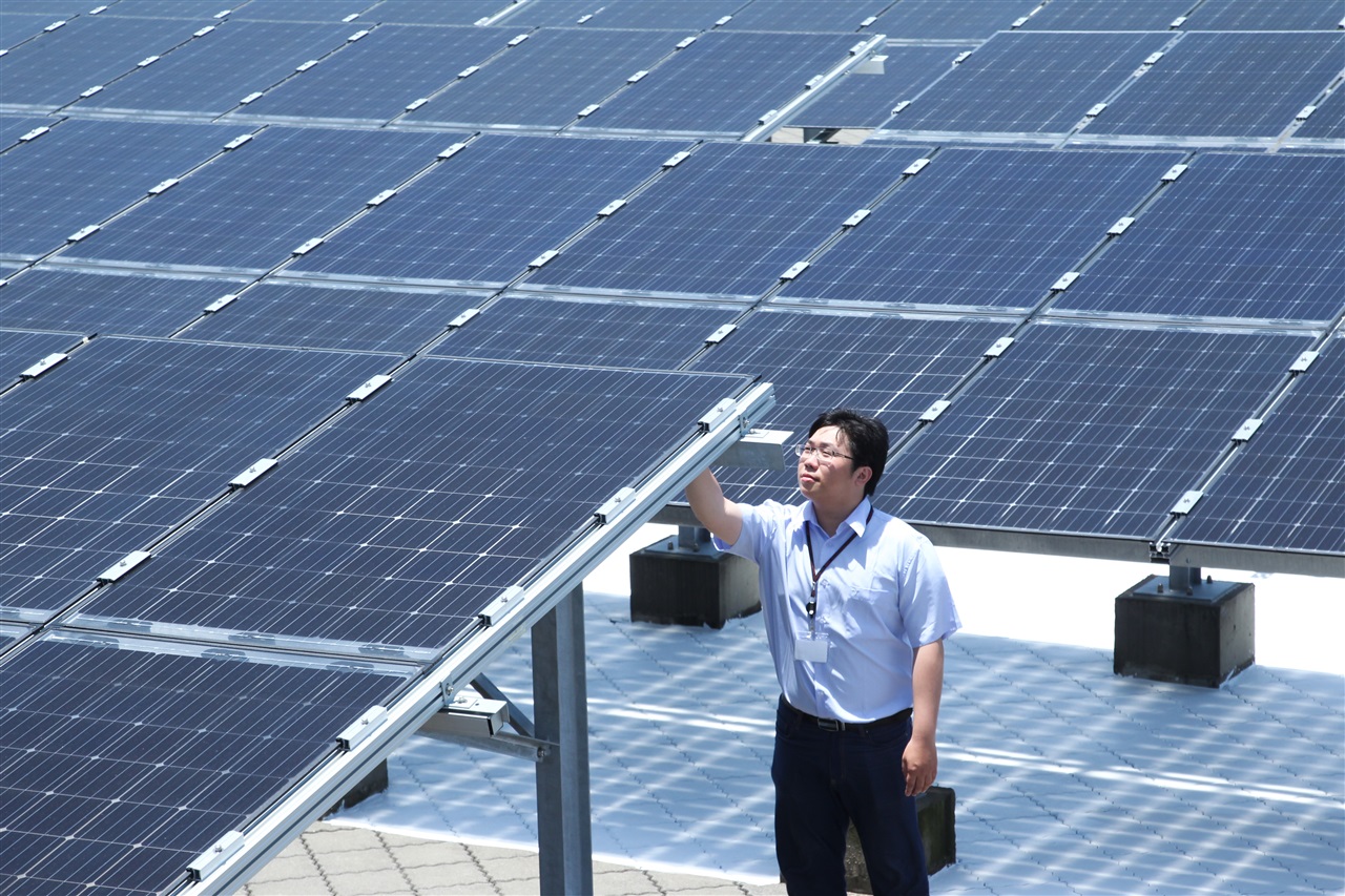 Chinese makers put capacity expansion focus on TOPCon solar cells