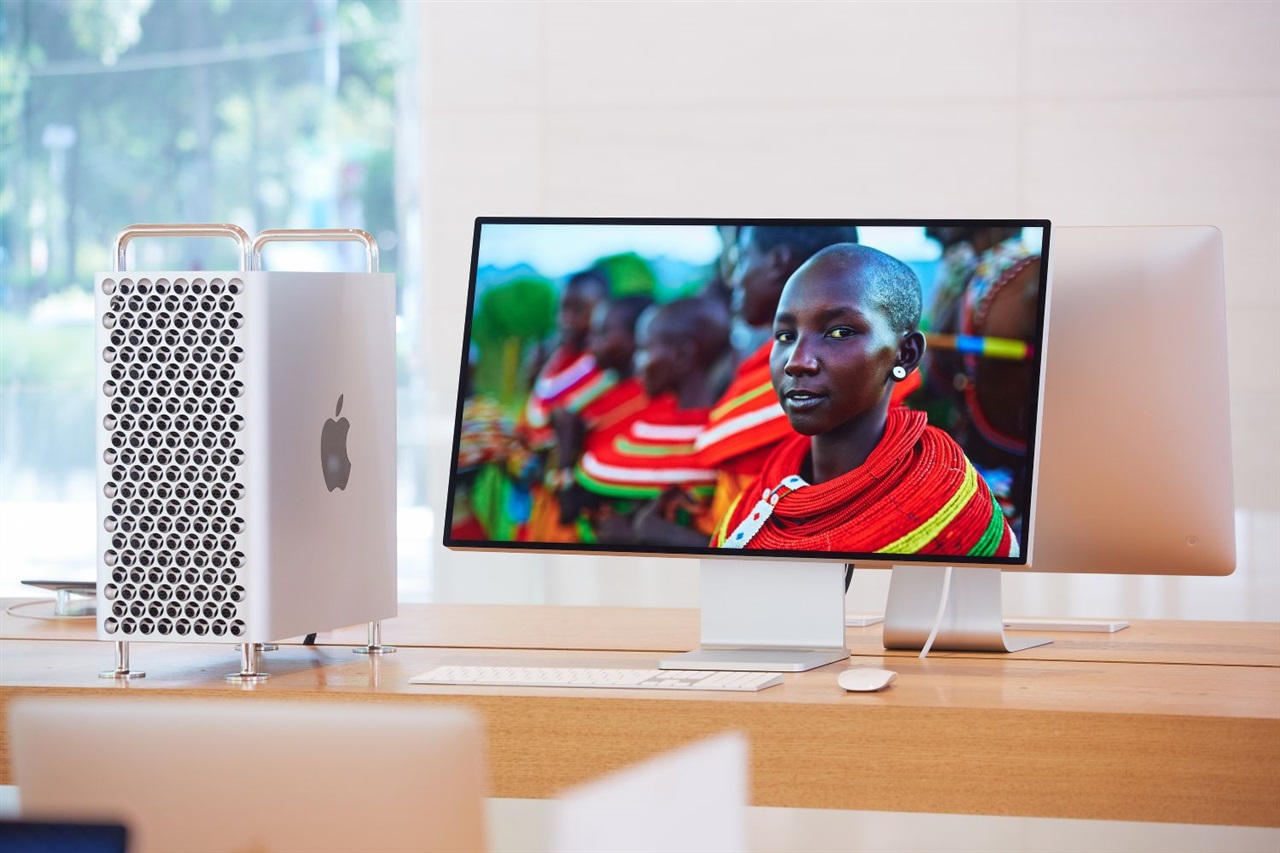 Apple ranked biggest mobile PC display purchaser throughout 2022, says ...