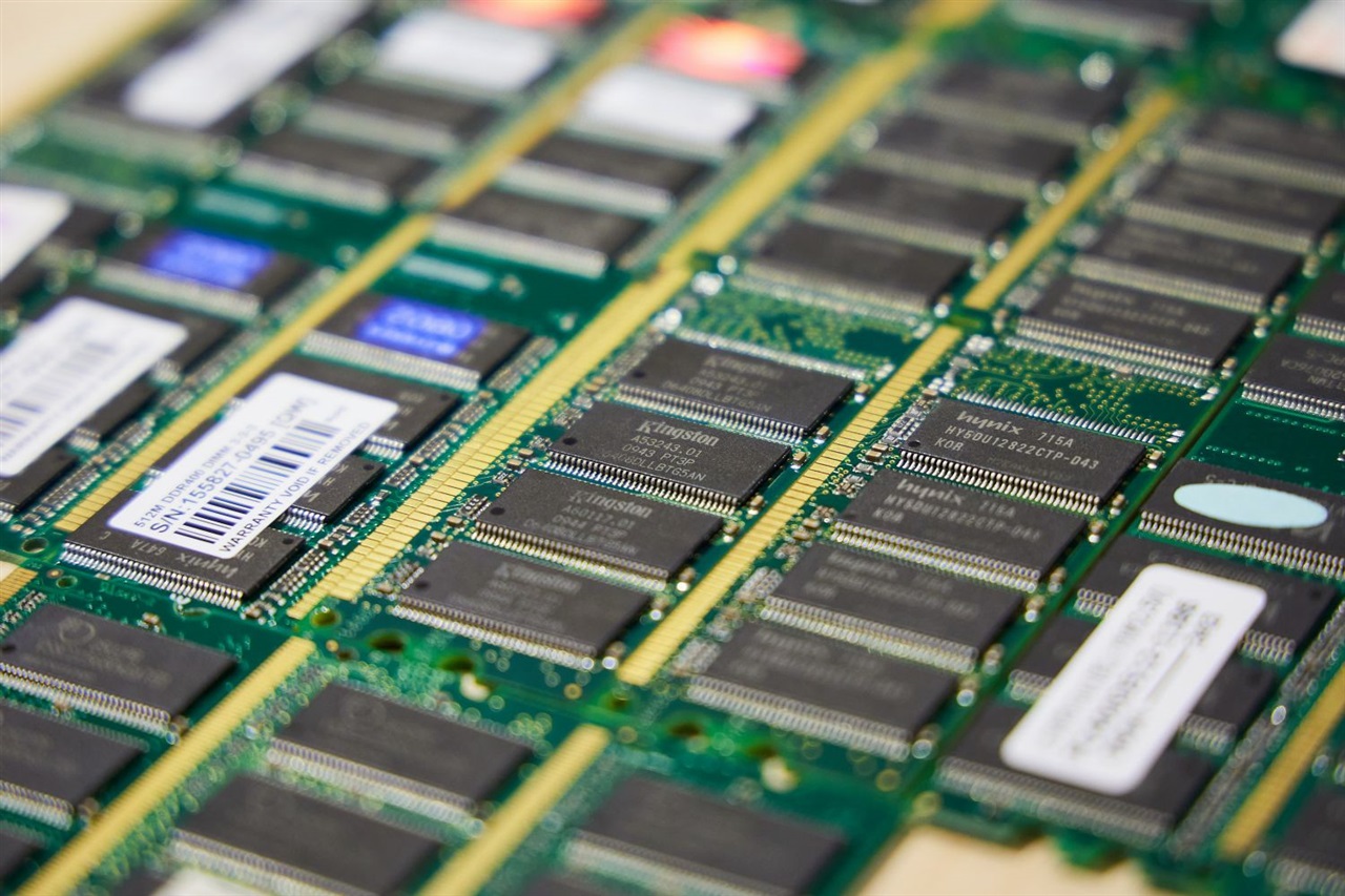 DRAM and NAND flash prices to fall further in 2Q23