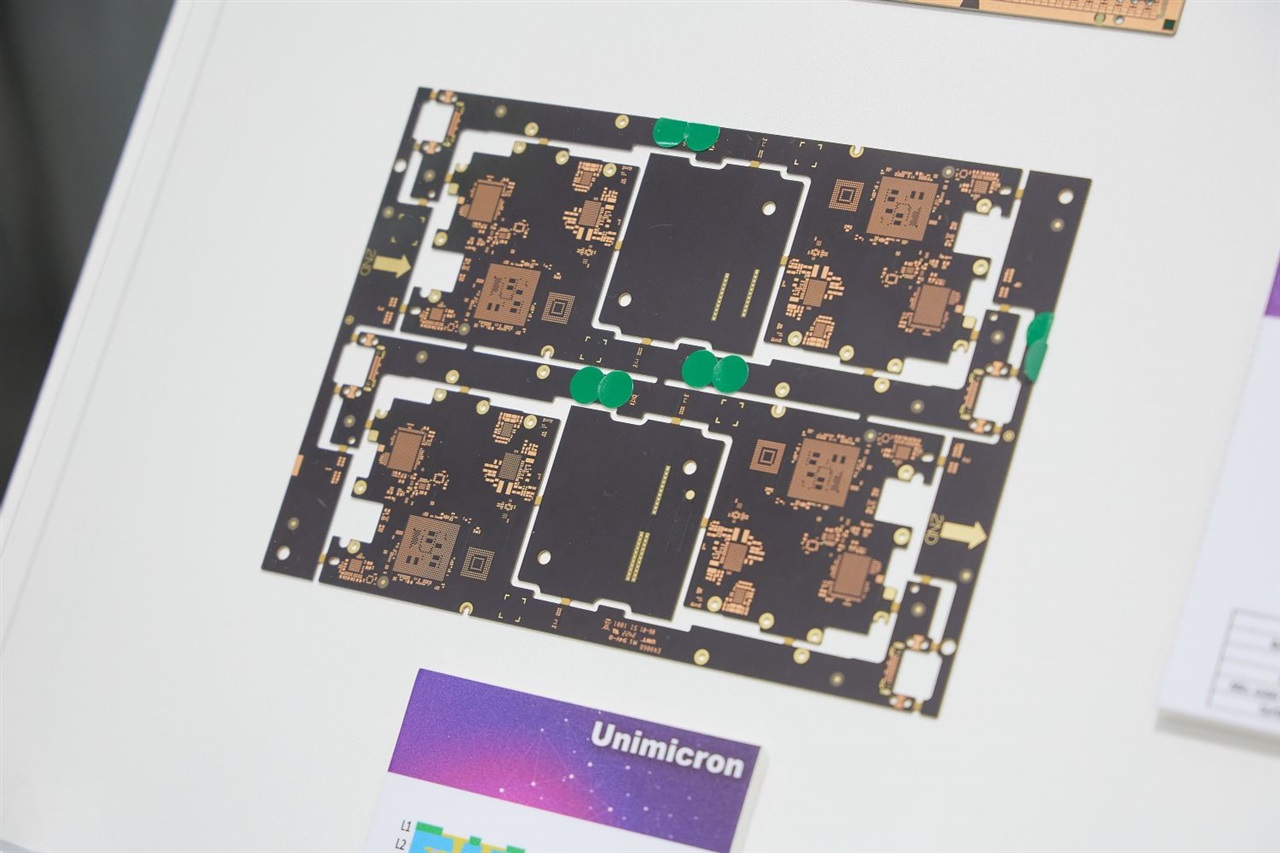 Statuses of Japan IC substrate industry