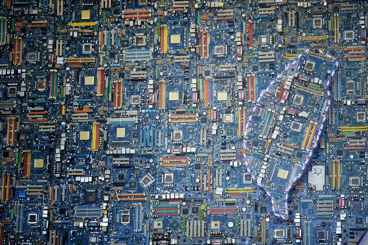 Semiconductor equipment giants expanding investments in Taiwan to ...