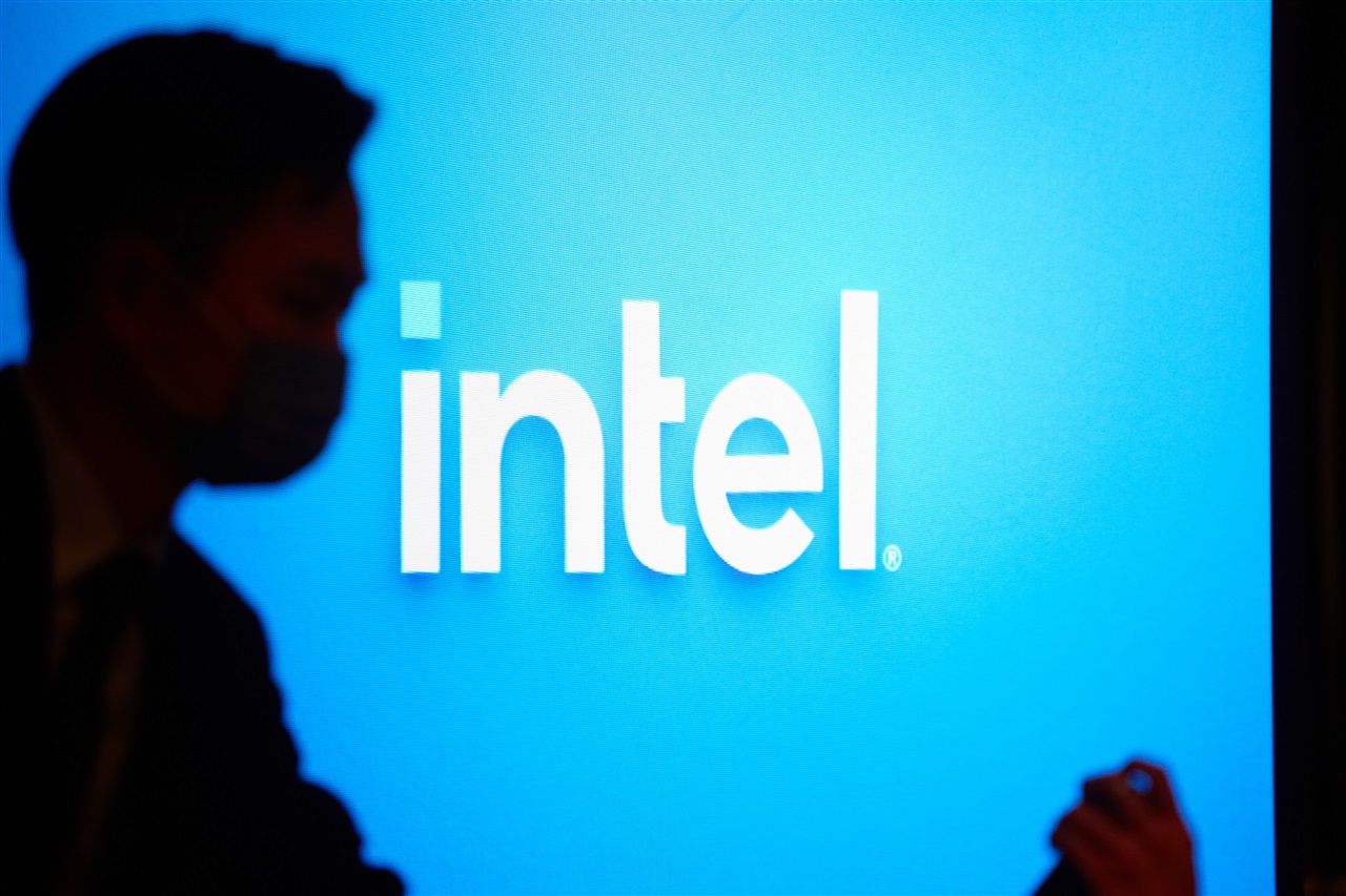 Qualcomm reportedly halts chip development using Intel's 20A node