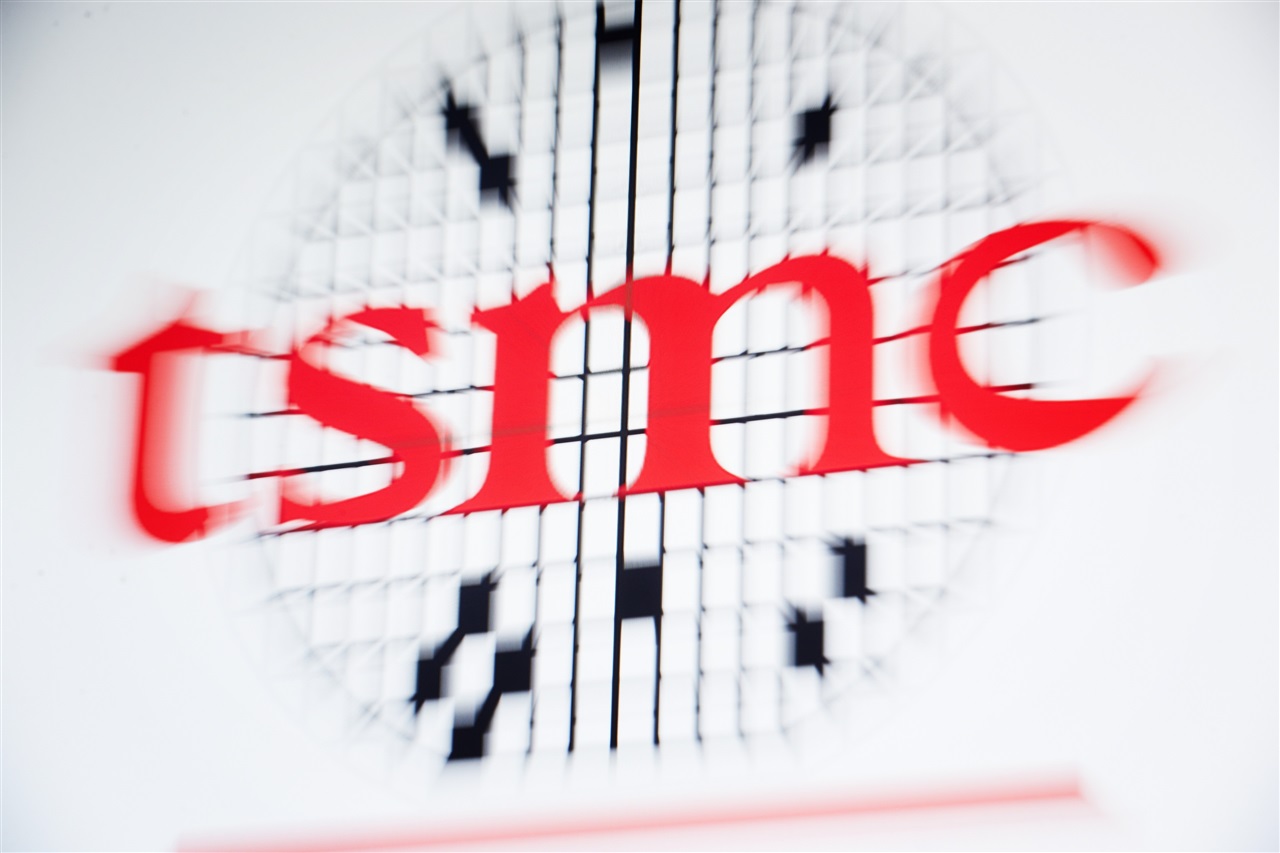 TSMC CoWoS capacity crucial to the AI GPU race between AMD and Nvidia