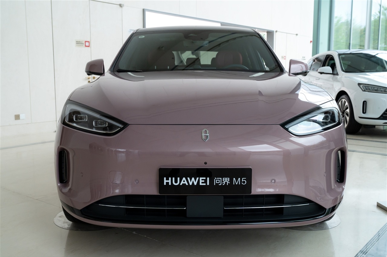 Huawei and Xiaomi are paving the way for an Apple EV: Tim Culpan