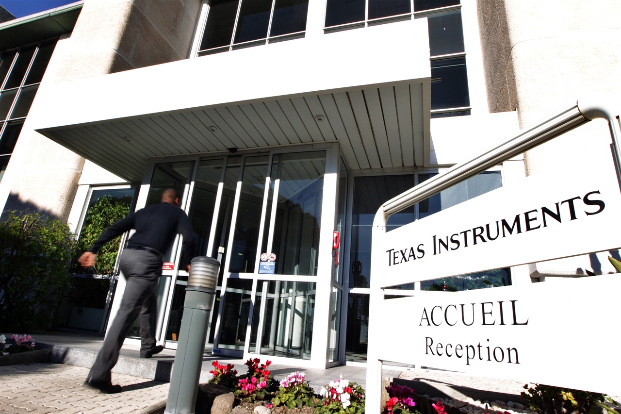 Texas Instruments posts disappointing guidance, signaling weakness in ...