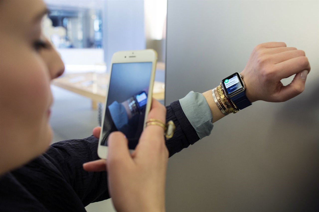 Corning to make front-cover glass for handsets in Tamil Nadu