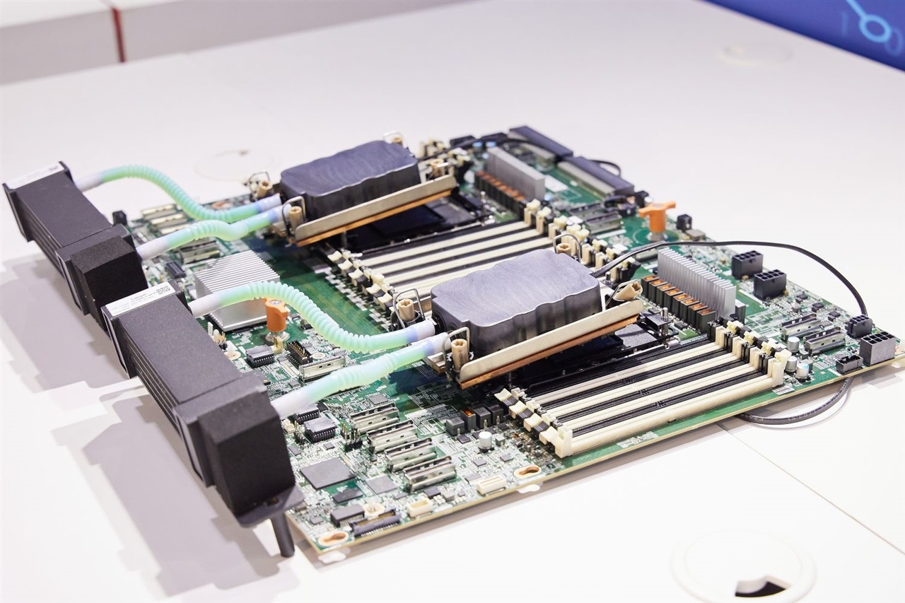 Taiwan server industry experiences decline in 2023 revenues and ...