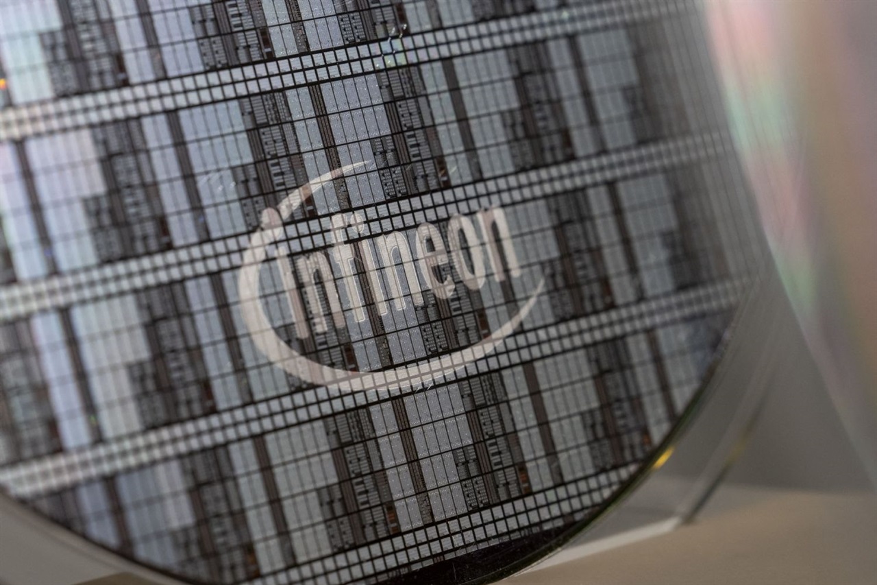 Infineon ships first 8-inch SiC product to customers