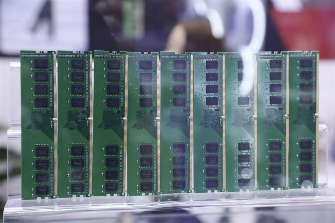 Global top-3 memory maker status, 4Q24