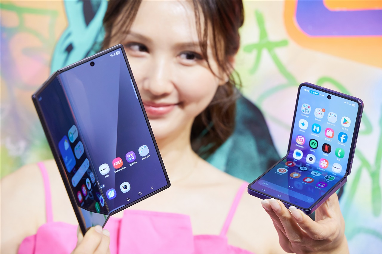 Ashley bricks nude leak i saw this girl Teri alot during