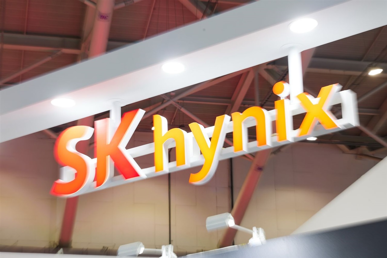 SK hynix Introduces Industry's First Commercial High NA EUV