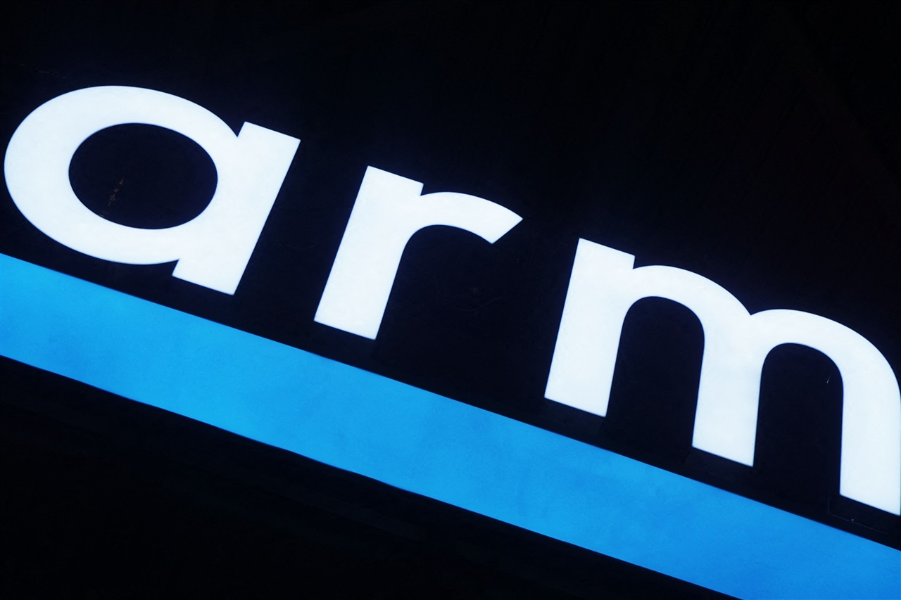 Arm raises forecast after record quarter fueled by soaring AI demand
