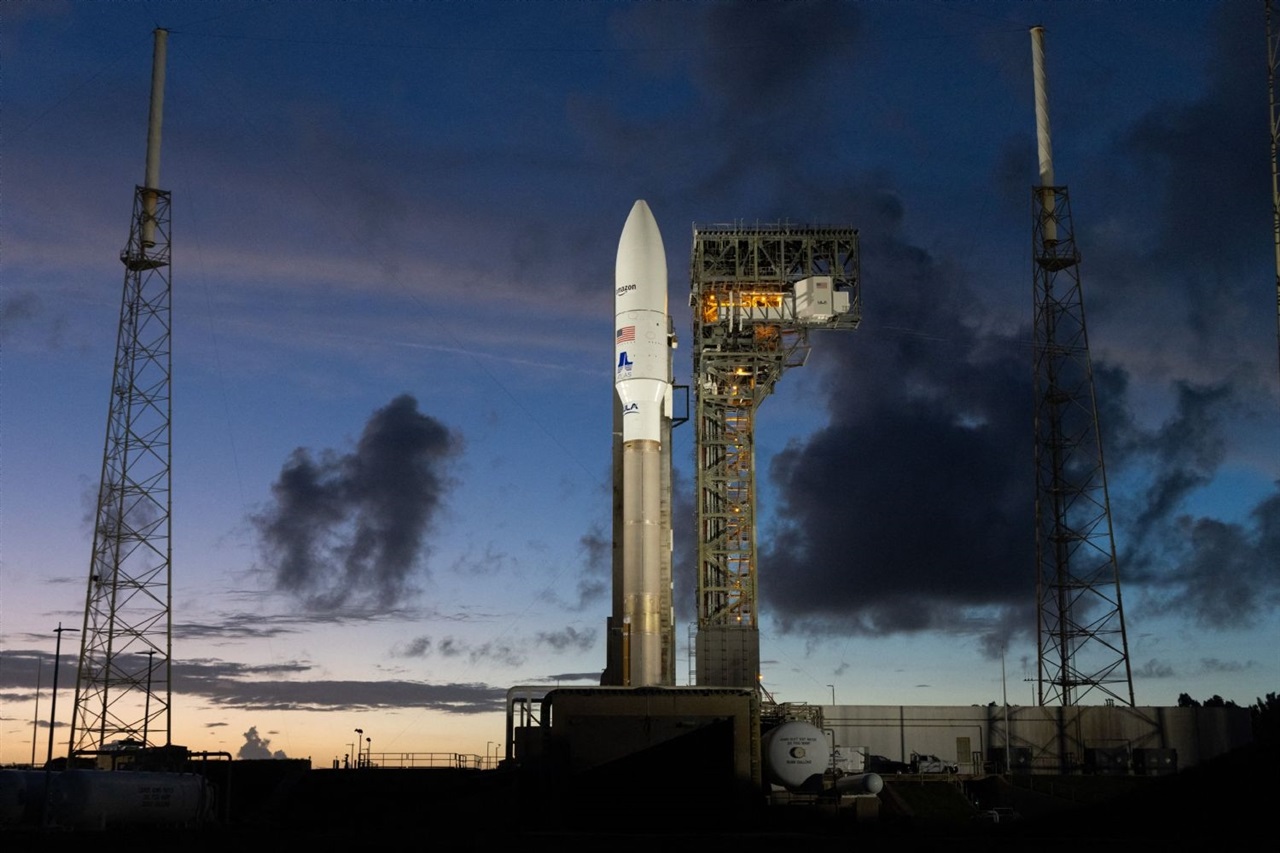 Research insight: SpaceX rivals differentiate through cloud integration ...