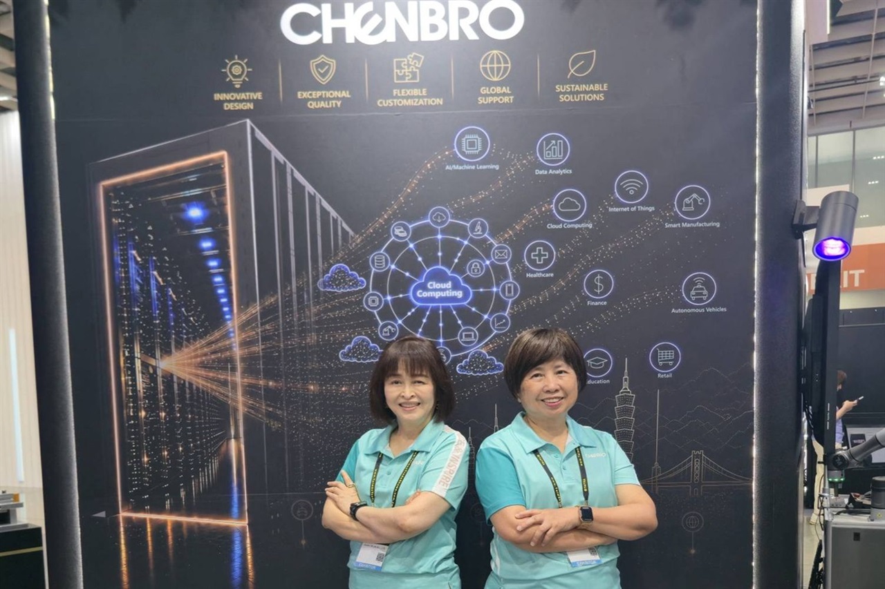Chenbro debuts its comprehensive rack solutions for AI at COMPUTEX